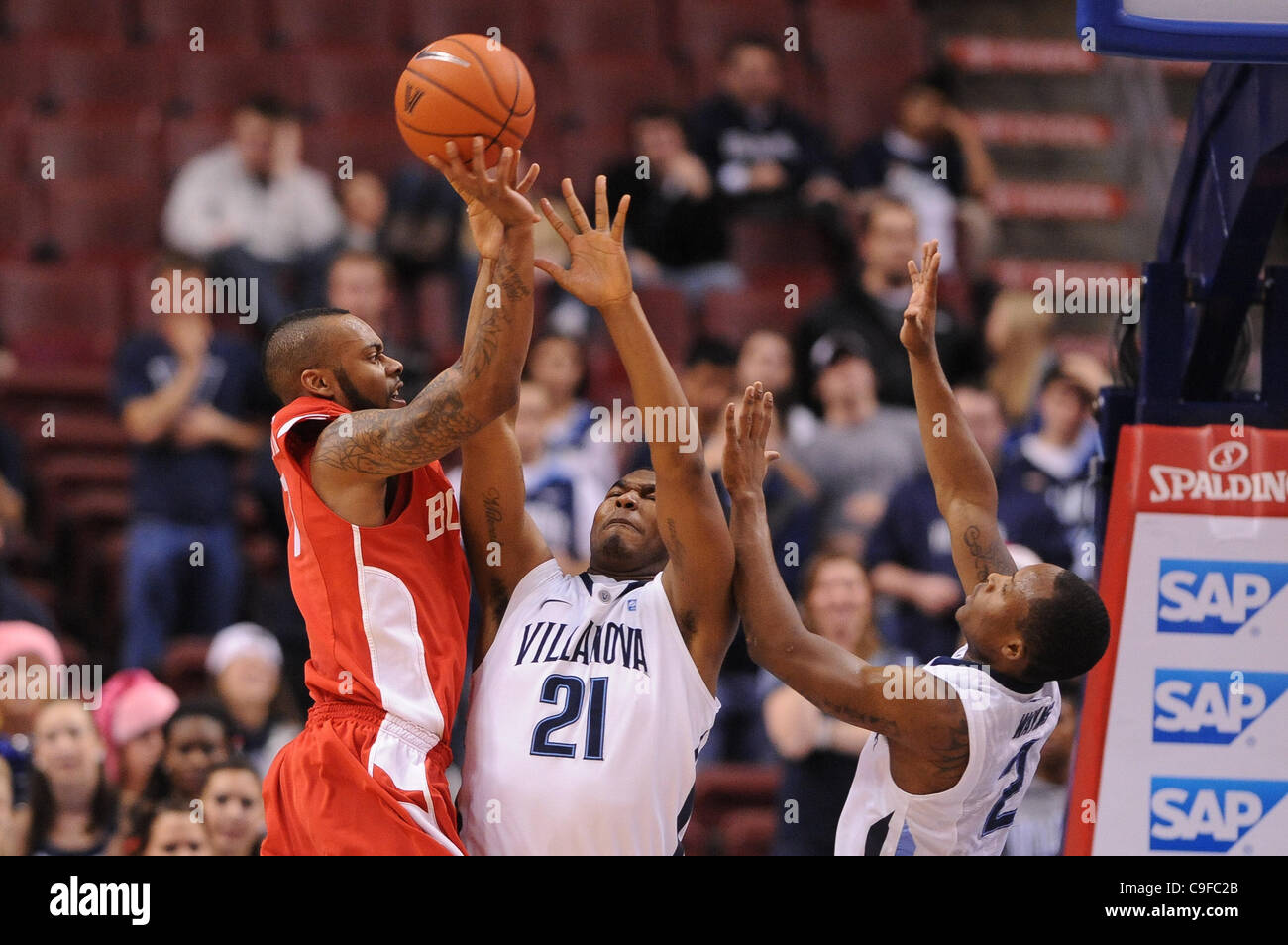 Dec. 13, 2011 - Philadelphia, Pennsylvania, U.S - Boston University ...