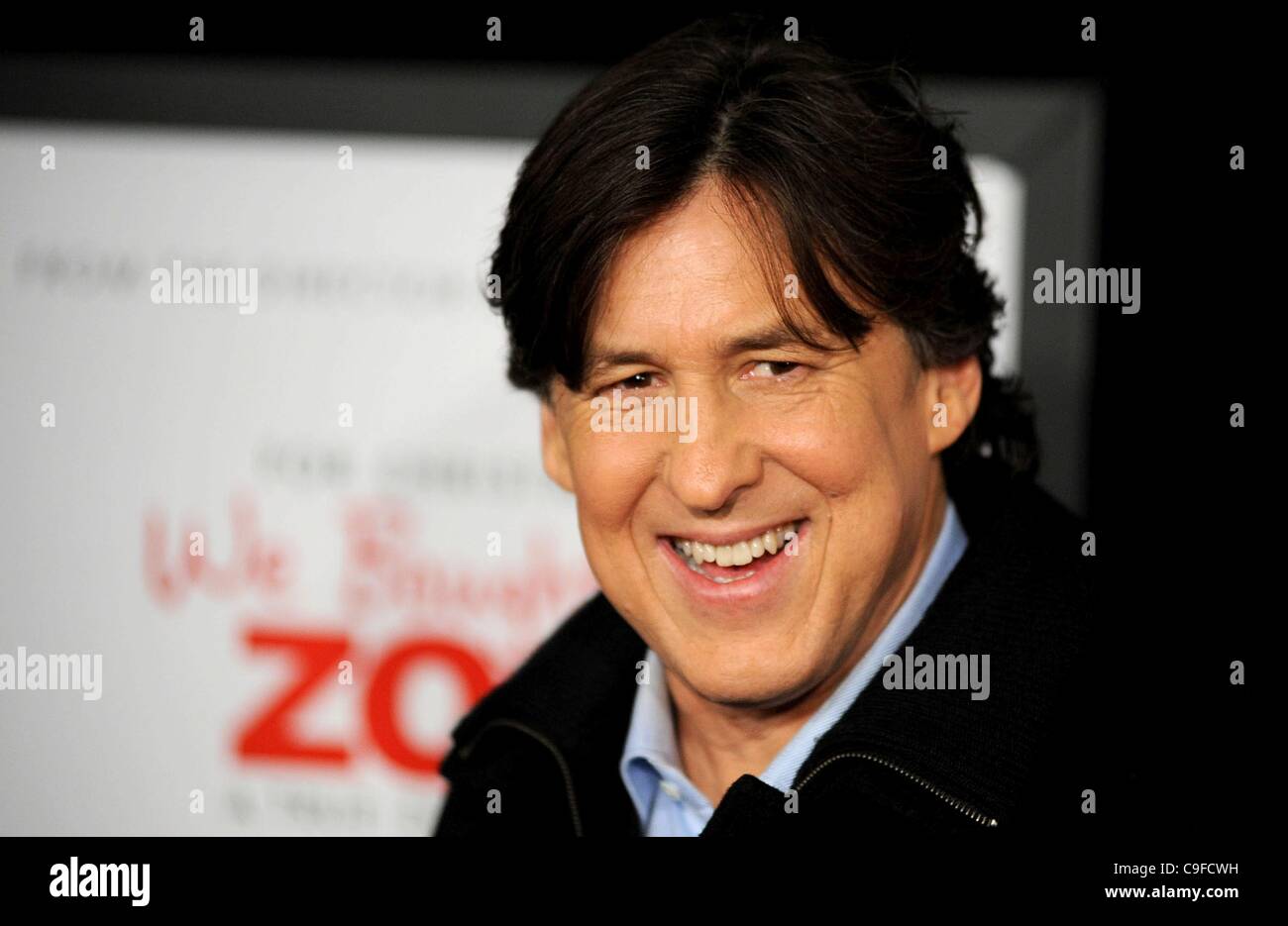 Cameron Crowe at arrivals for WE BOUGHT A ZOO Premiere, The Ziegfeld ...