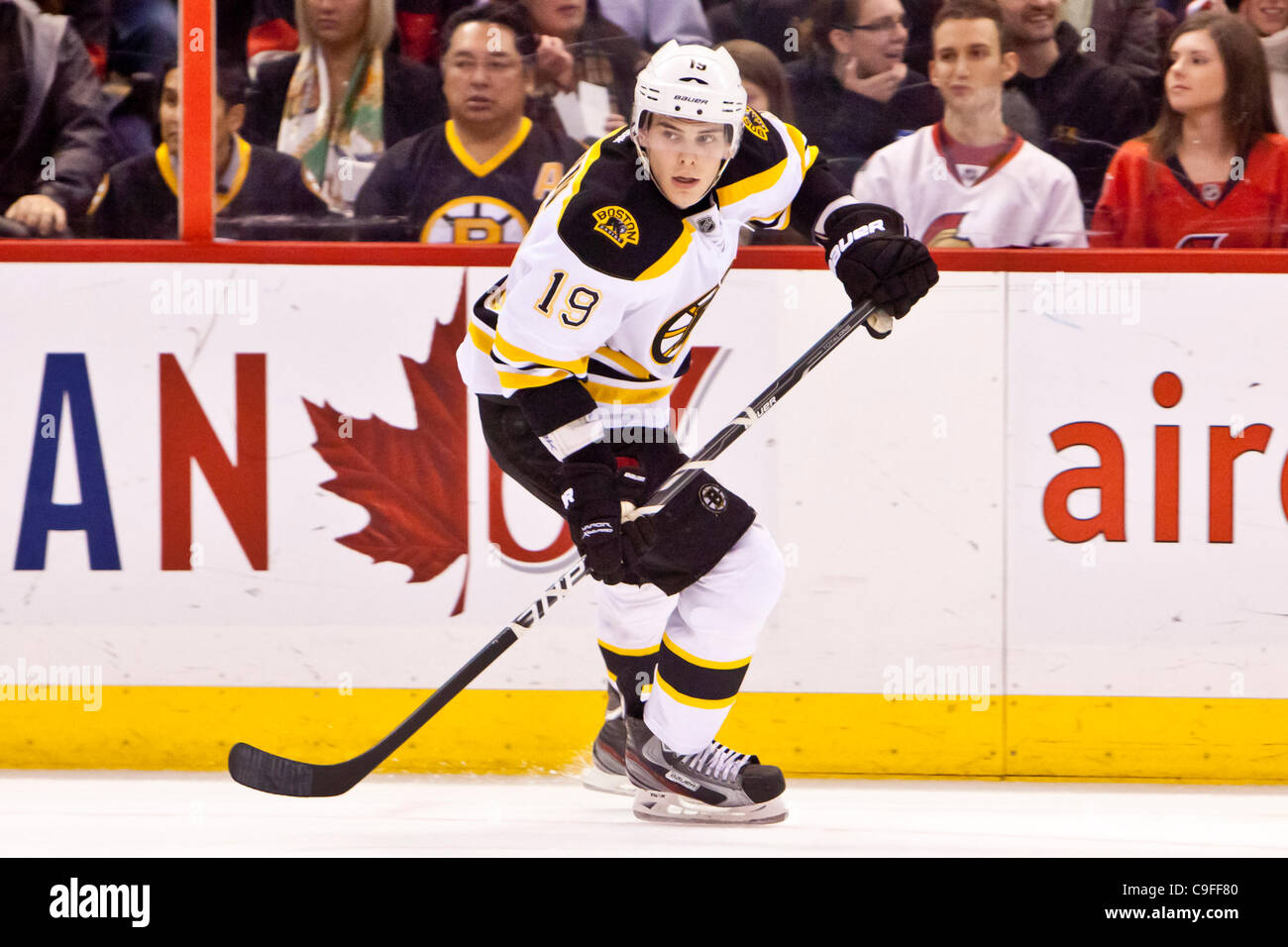 Leon tyler hi-res stock photography and images - Alamy