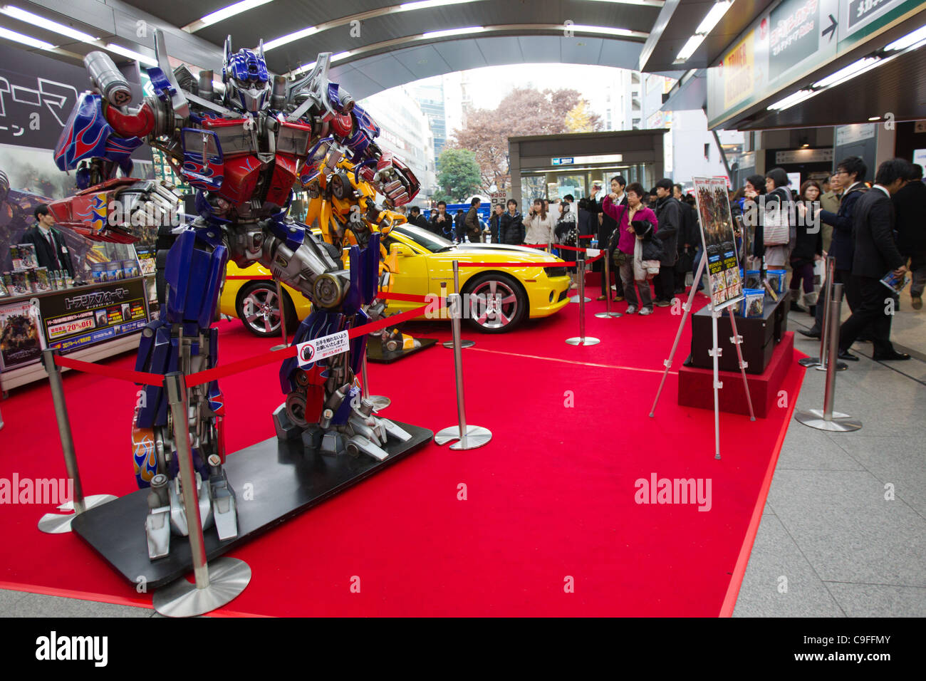Dec 15, 2011, Tokyo, Japan - A large scale figure of Optimus Prime from ...