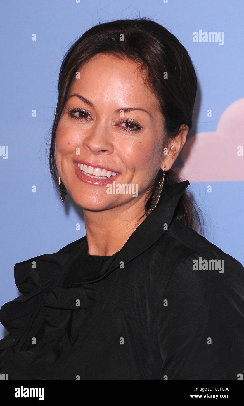 Dec. 14, 2011 - Hollywood, California, U.S. - Celebrity premiere of ...