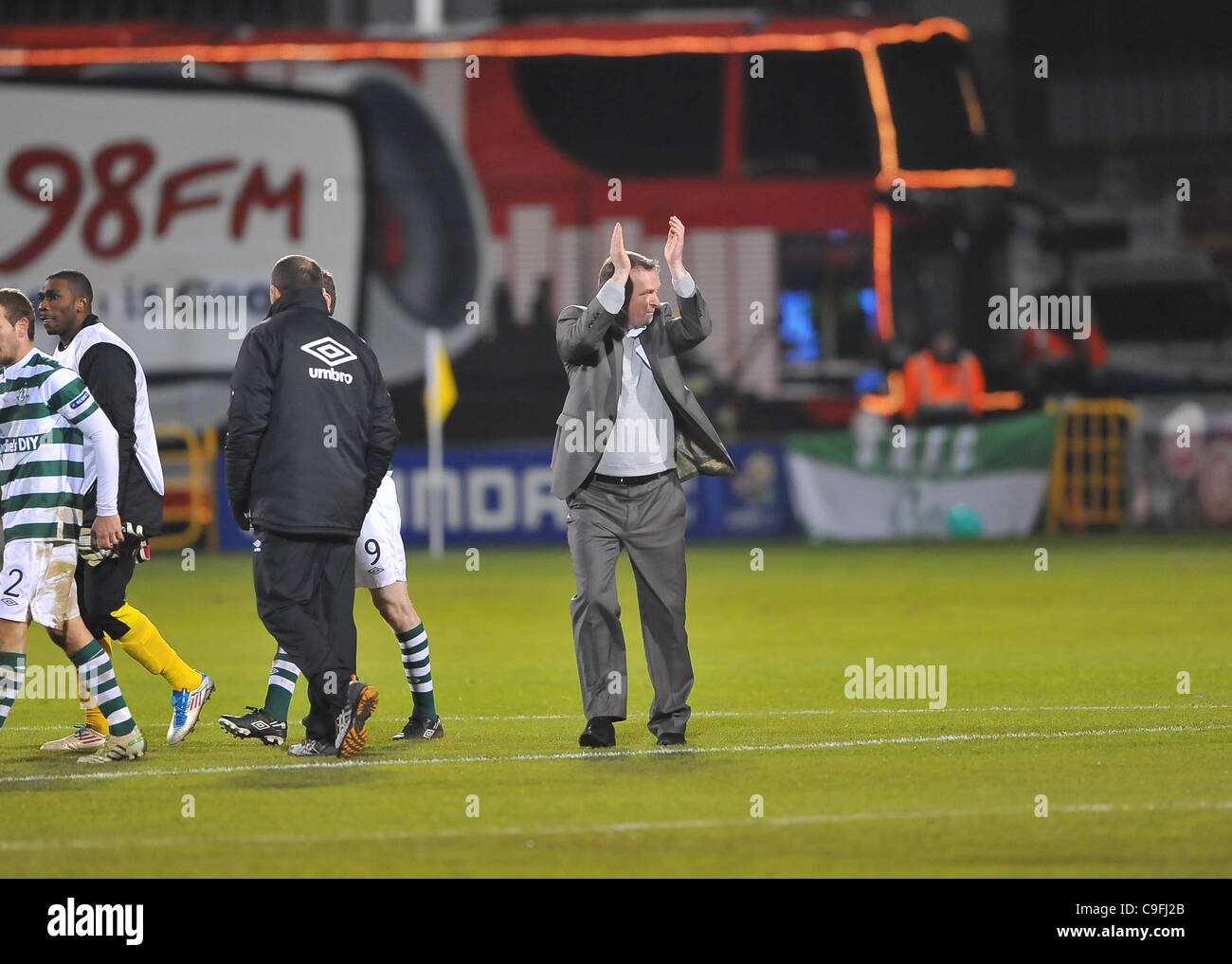 Shamrock rovers manager hi-res stock photography and images - Alamy