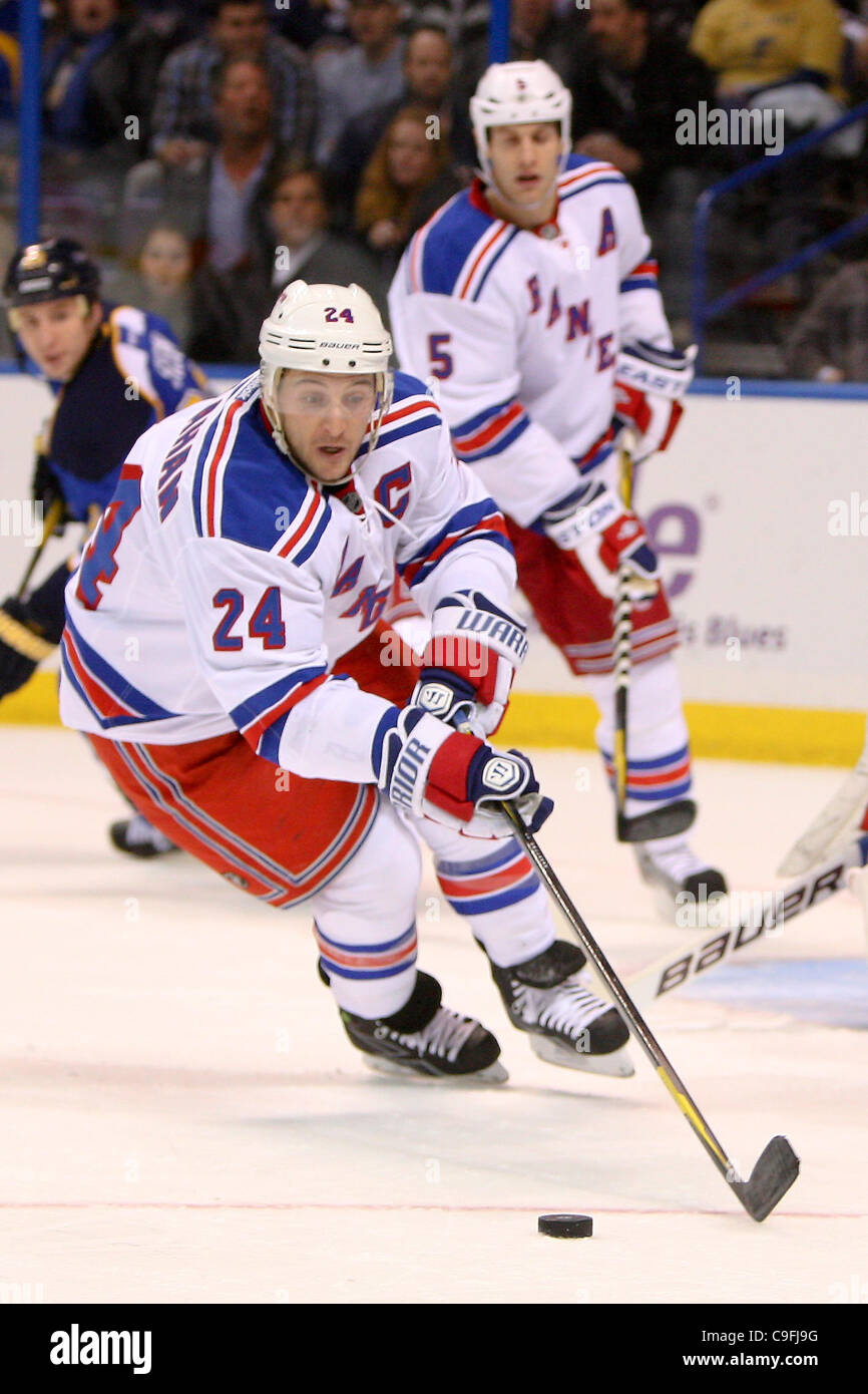 Dec. 15, 2011 - Saint Louis, Missouri, U.S - New York Rangers right ...