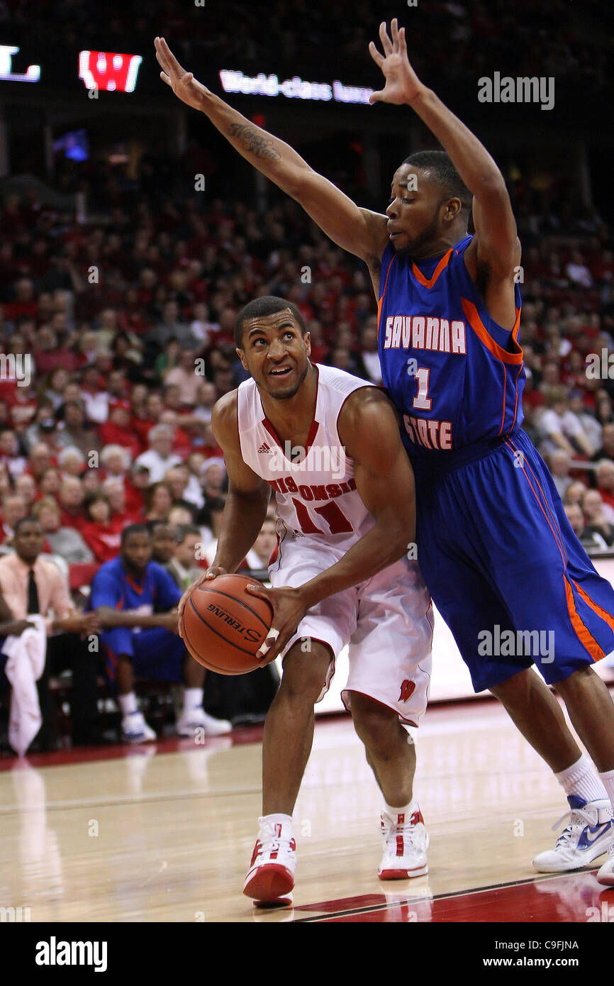 Dec. 15, 2011 - Madison, Wisconsin, U.S - Wisconsin guard Jordan Taylor ...