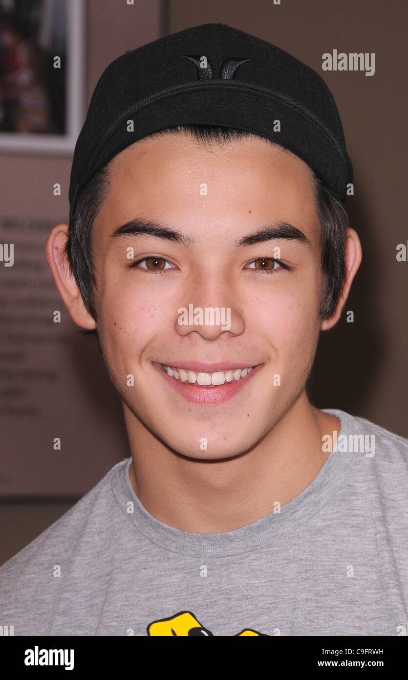 Dec. 17, 2011 - Hollywood, California, U.S. - Ryan PotterÃƒâ€¢s The Toy ...