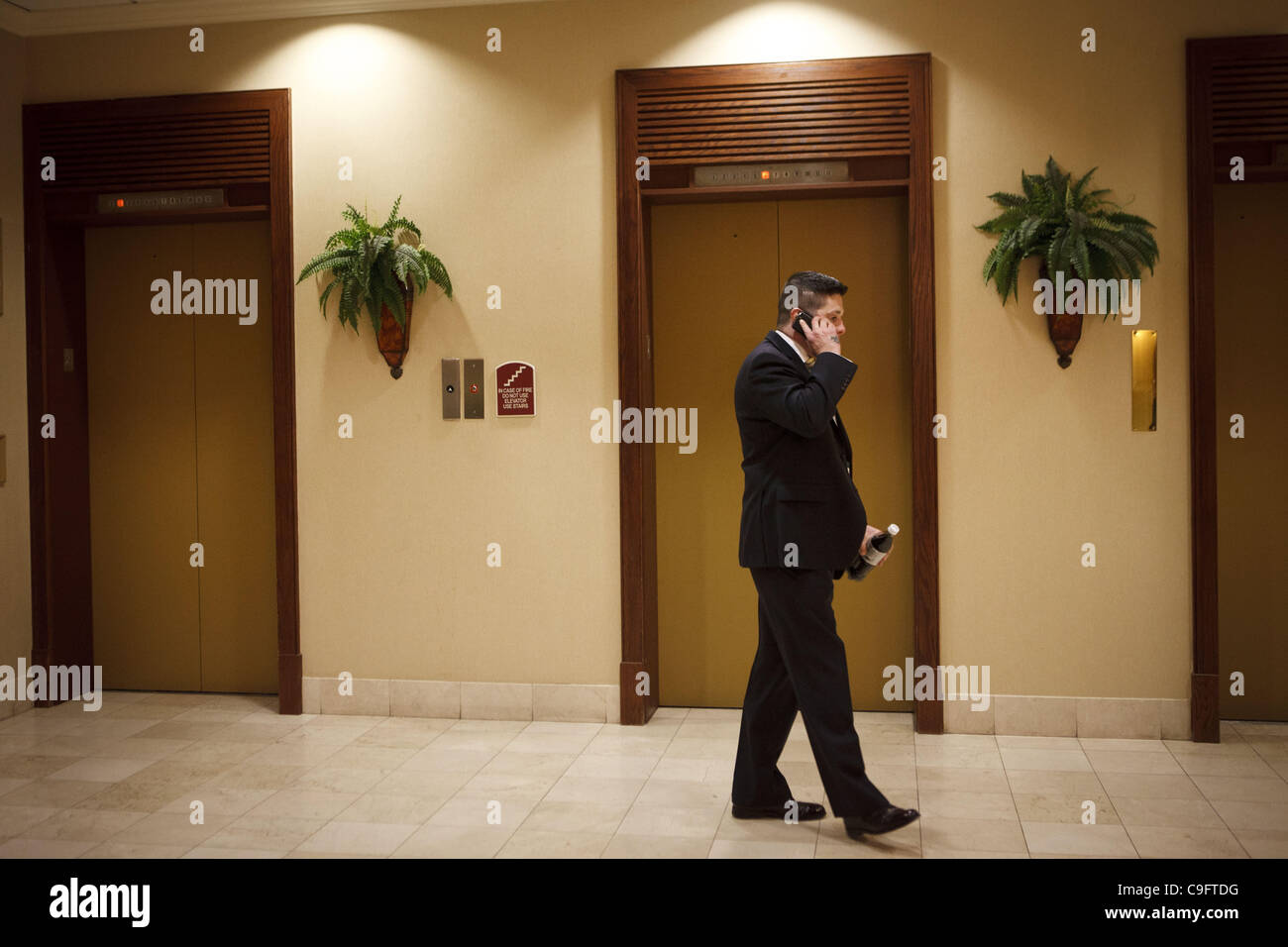 U s marine captain hi-res stock photography and images - Alamy