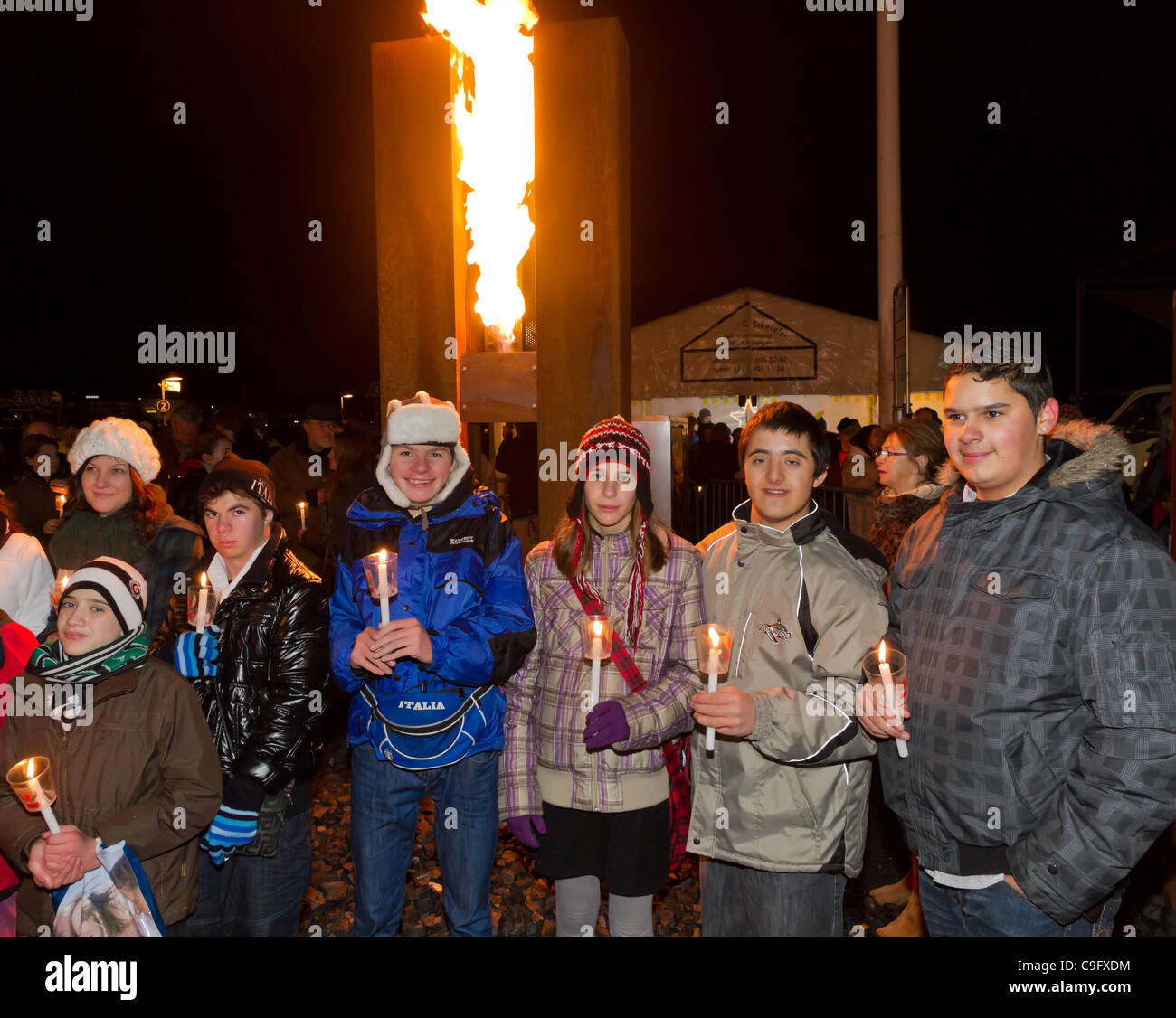 Bethlehem light of peace hi-res stock photography and images - Alamy