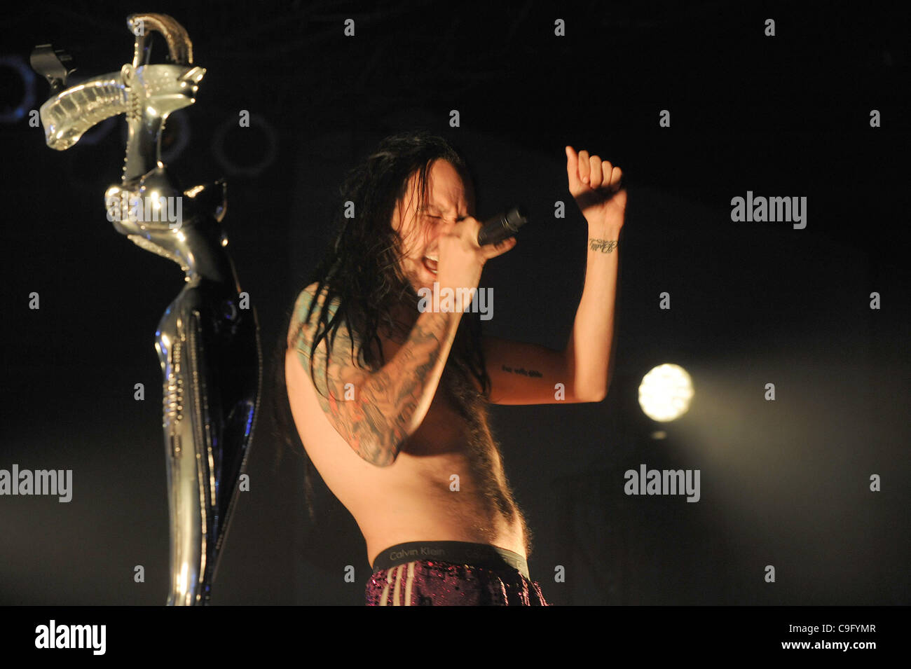Lead Singer Of Korn High Resolution Stock Photography and Images - Alamy