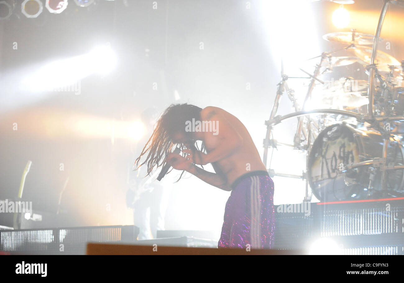 Lead Singer Of Korn High Resolution Stock Photography and Images - Alamy