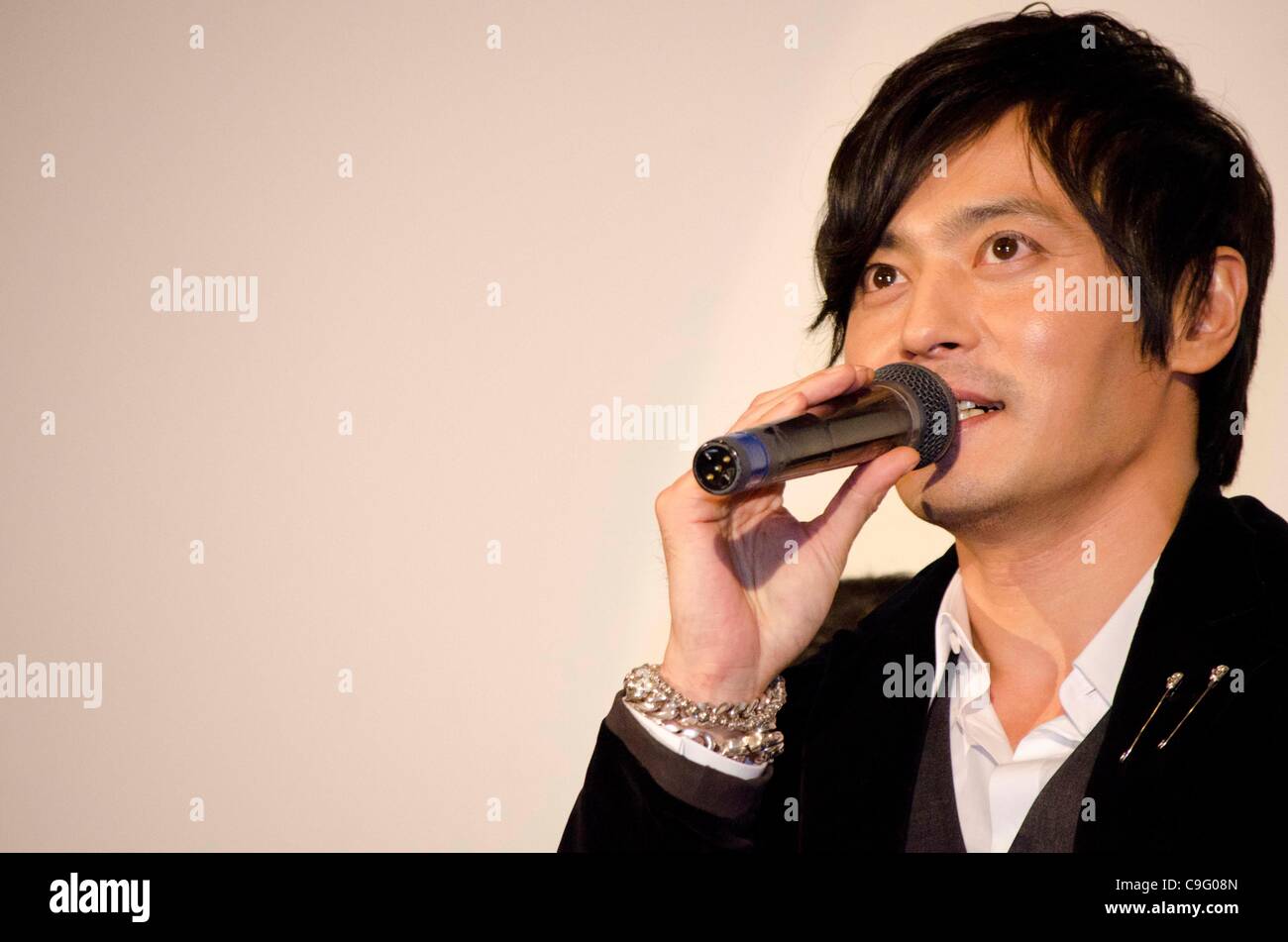 Korean actor jang dong gun hi-res stock photography and images - Alamy