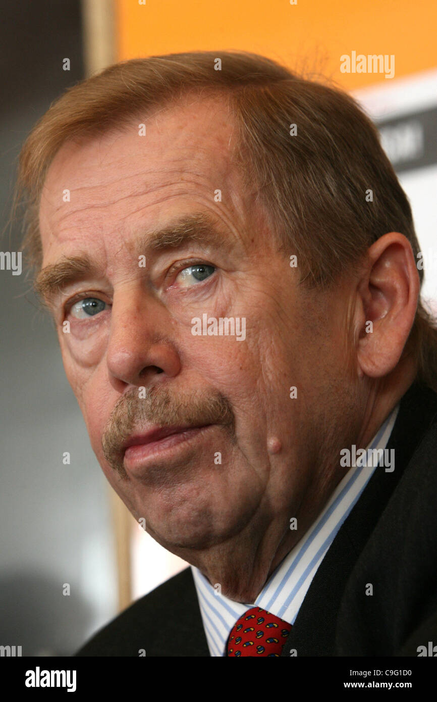 File Photo Vaclav Havel Died High Resolution Stock Photography and ...