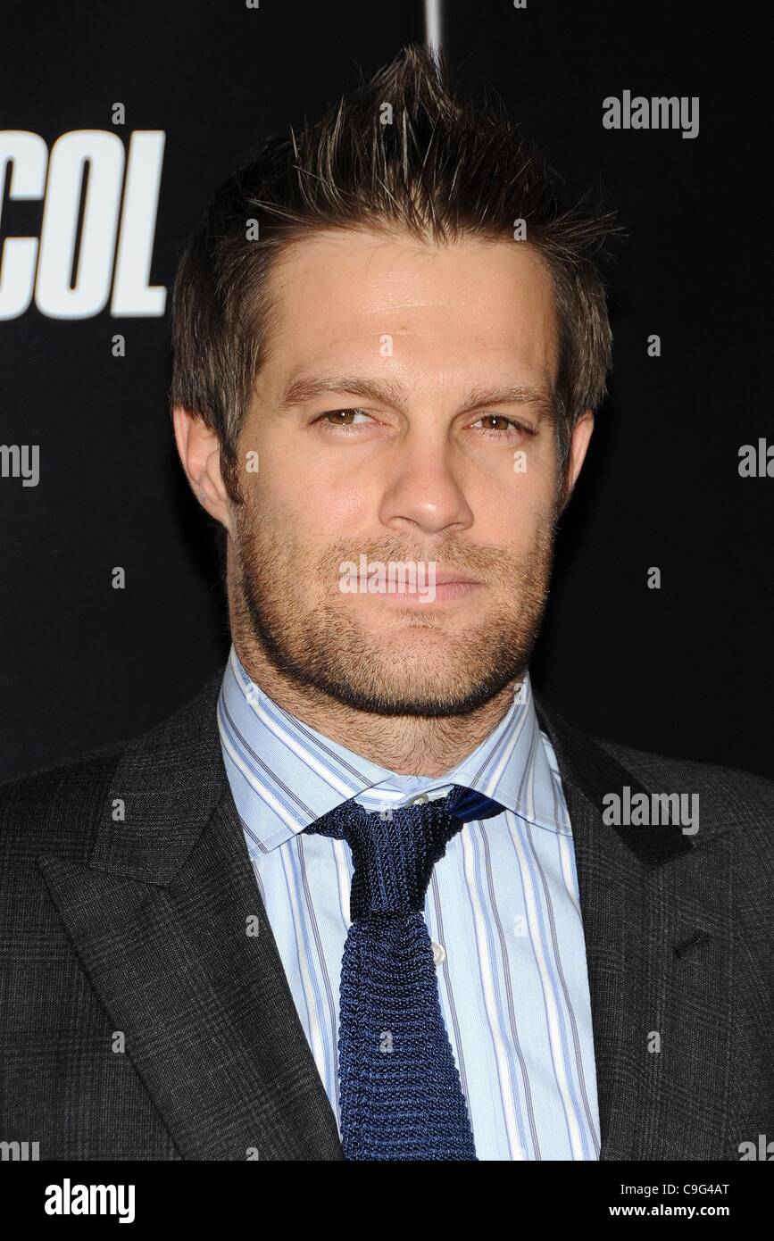 Geoff Stults at arrivals for MISSION: IMPOSSIBLE – GHOST PROTOCOL ...