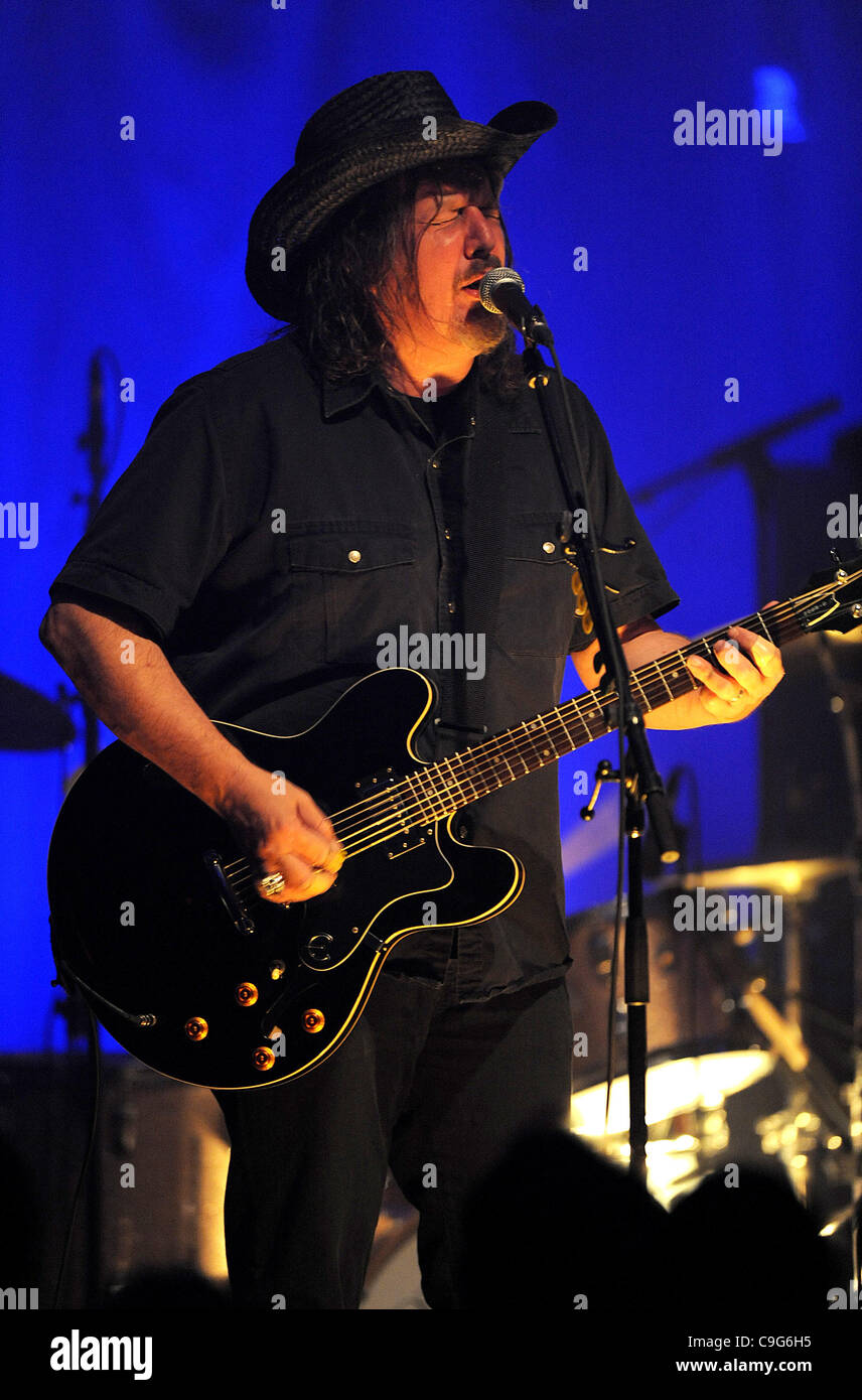 Kevn Kinney High Resolution Stock Photography and Images - Alamy