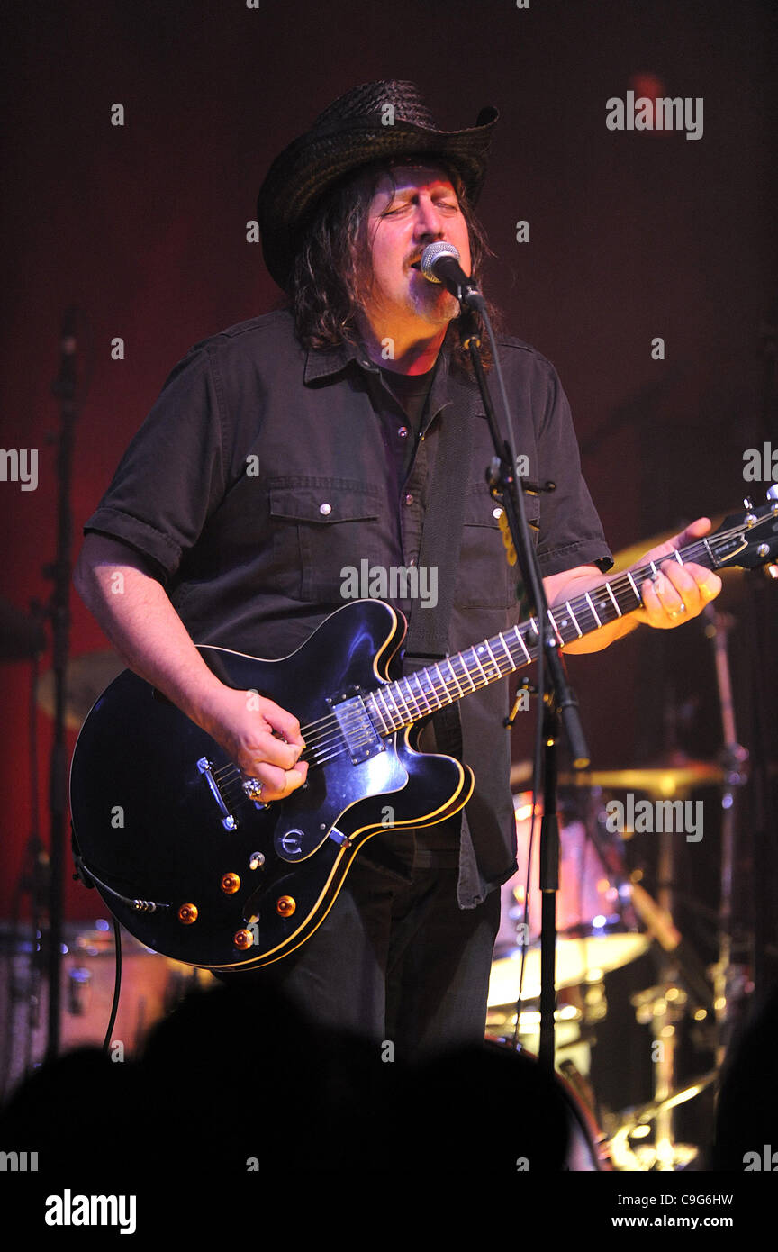 Dec. 16, 2011 - Wilmington, North Carolina; USA - Musician KEVN KINNEY ...
