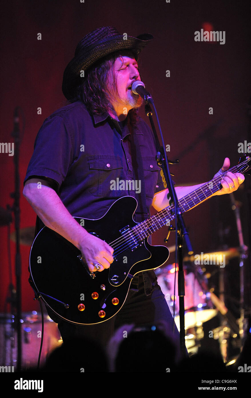Kevn Kinney High Resolution Stock Photography and Images - Alamy