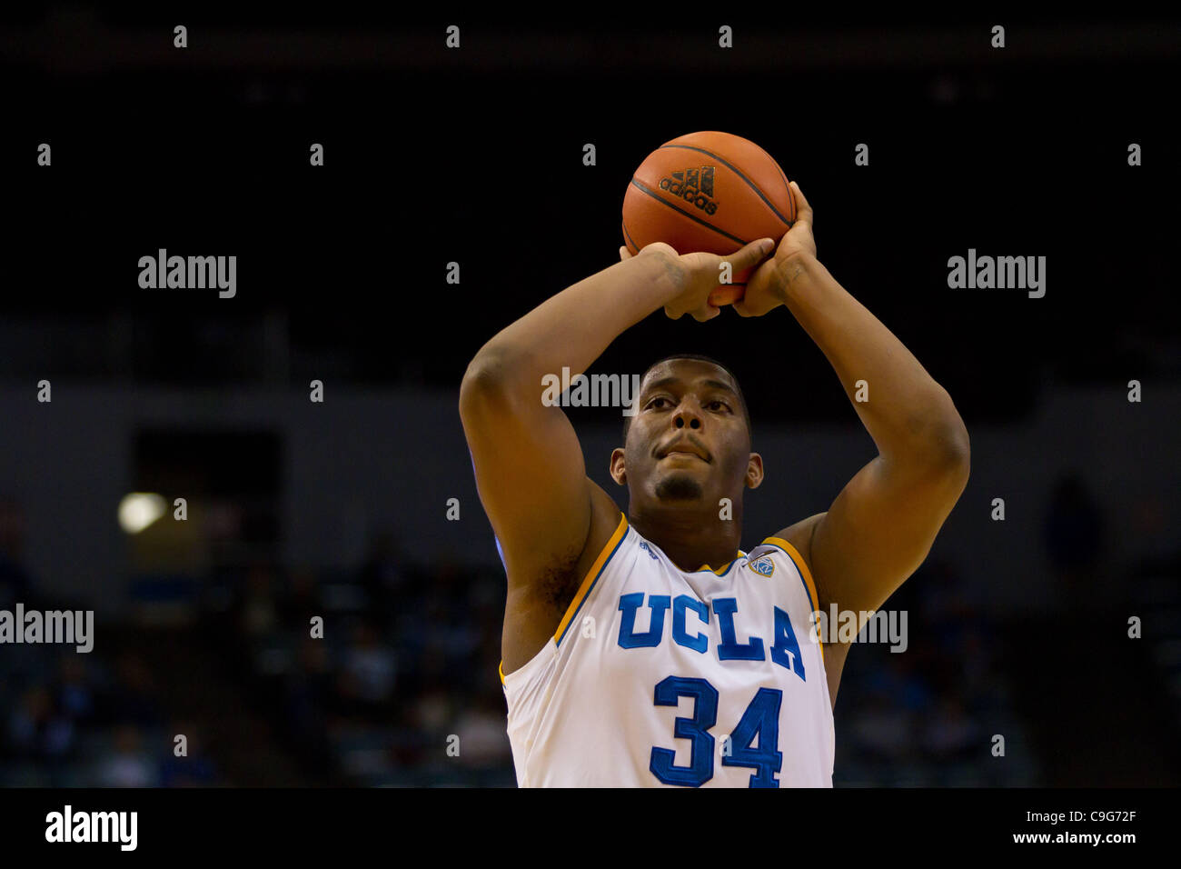 Dec. 20, 2011 - Los Angeles, California, U.S - UCLA Bruins Joshua Smith ...