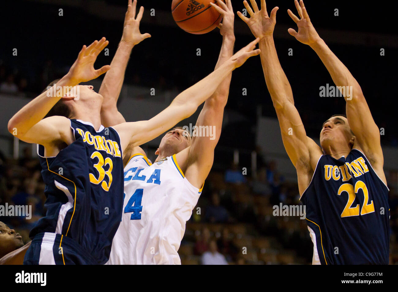 Dec. 20, 2011 - Los Angeles, California, U.S - UCLA Bruins Travis Wear ...