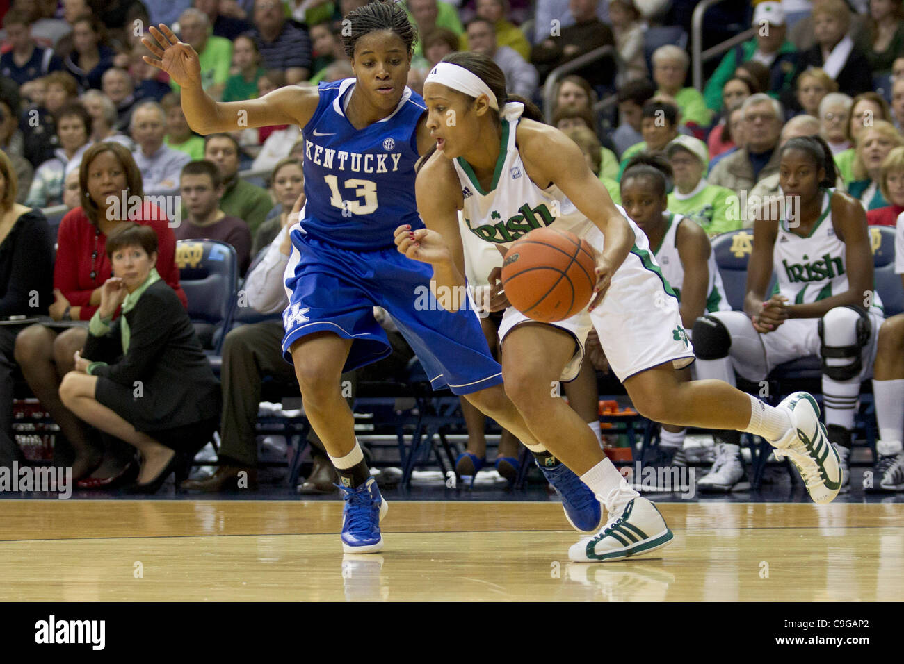 Dec. 18, 2011 - South Bend, Indiana, U.S - Notre Dame guard Skylar ...