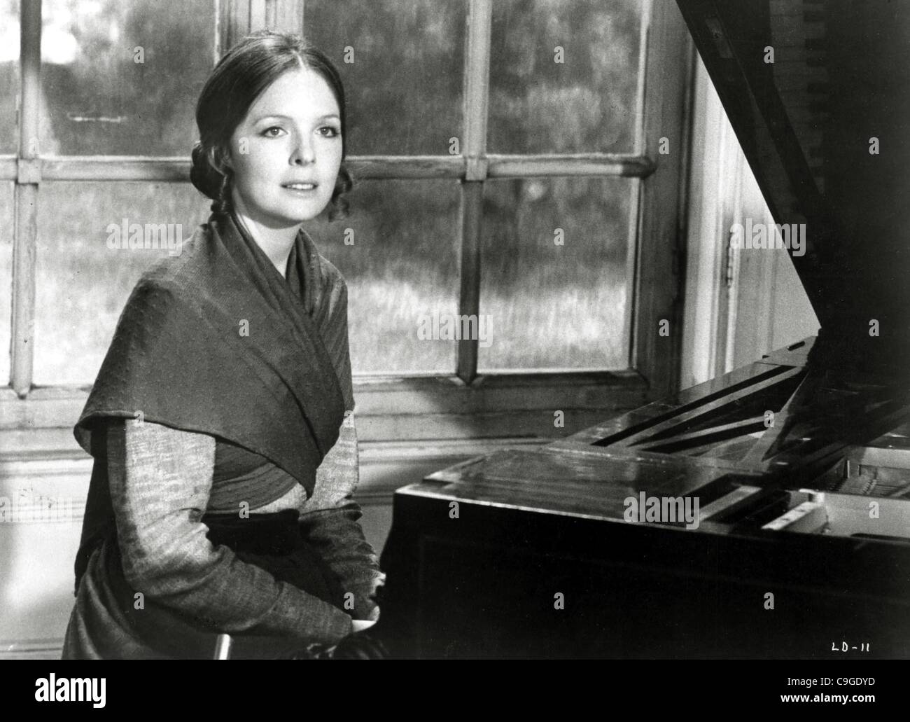 Dec. 23, 2011 - DIANE KEATON.CREDIT: SMP / PHOTOS, INC.(Credit Image: Â ...