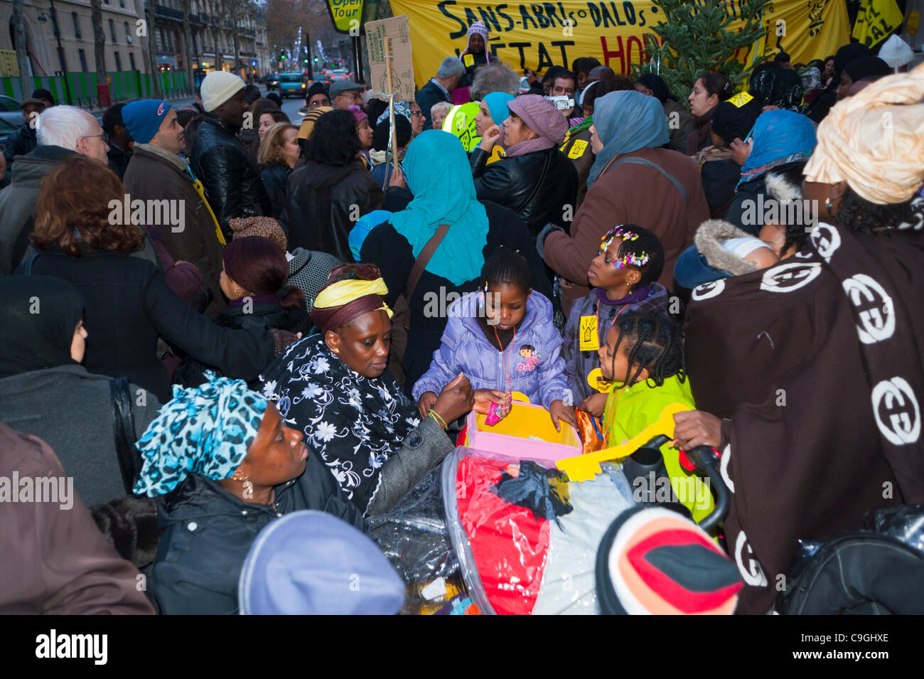 Adult african homeless woman on street hi-res stock photography and ...