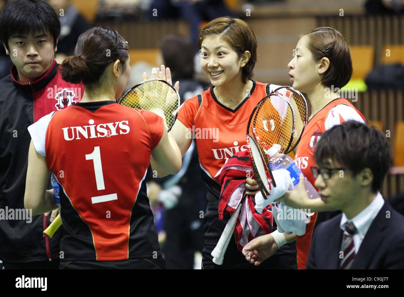 (L to R) Yu Hirayama, Reiko Shiota, ?/Zhang Yawen (Nihon Unisys ...