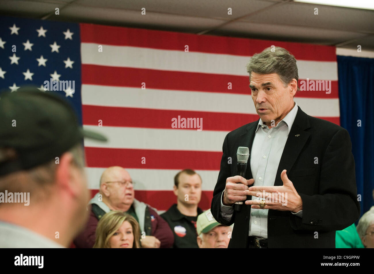 Republican presidential candidate Rick Perry speaks to supporters at a ...