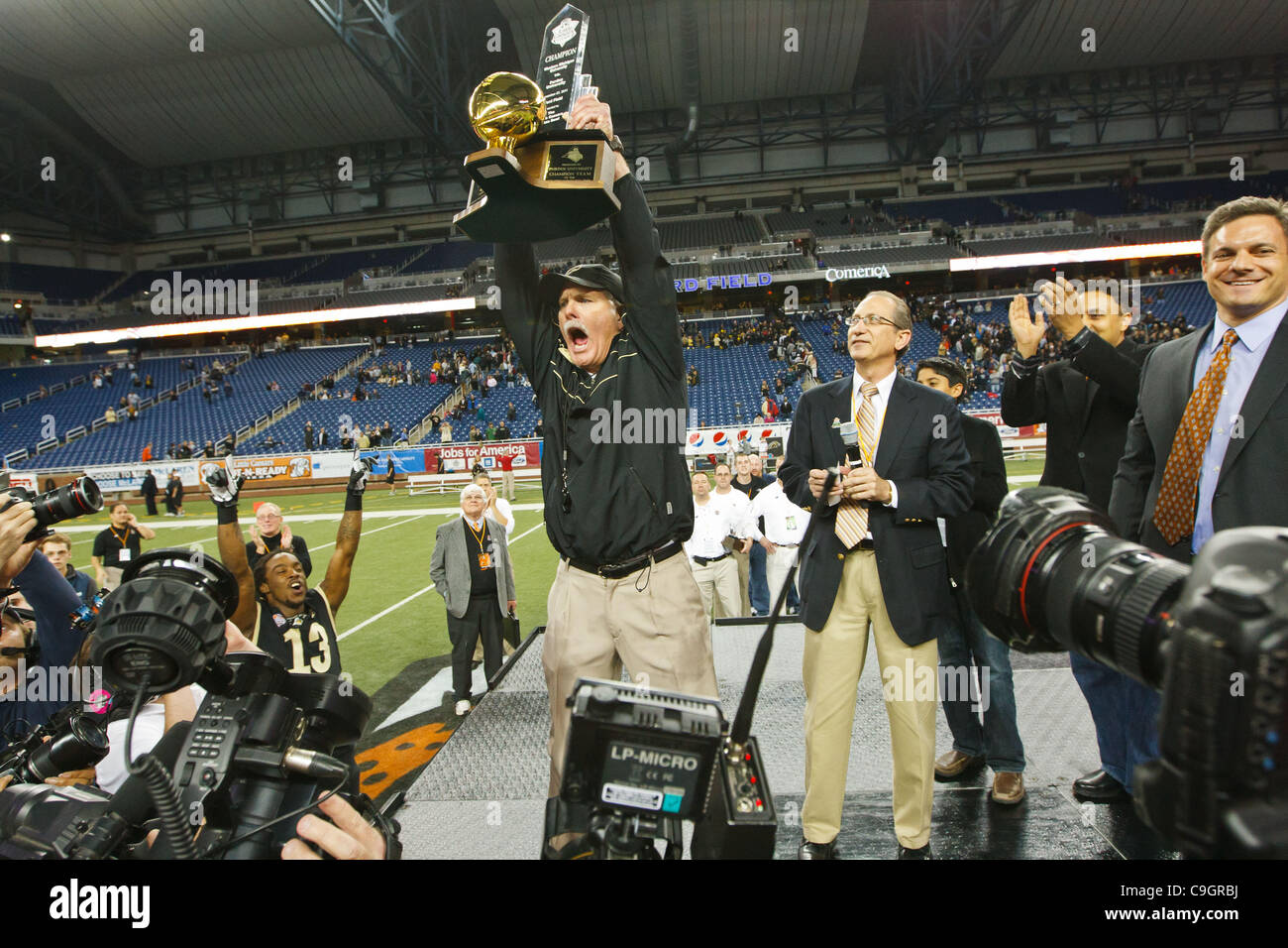 Little ken hi-res stock photography and images - Alamy