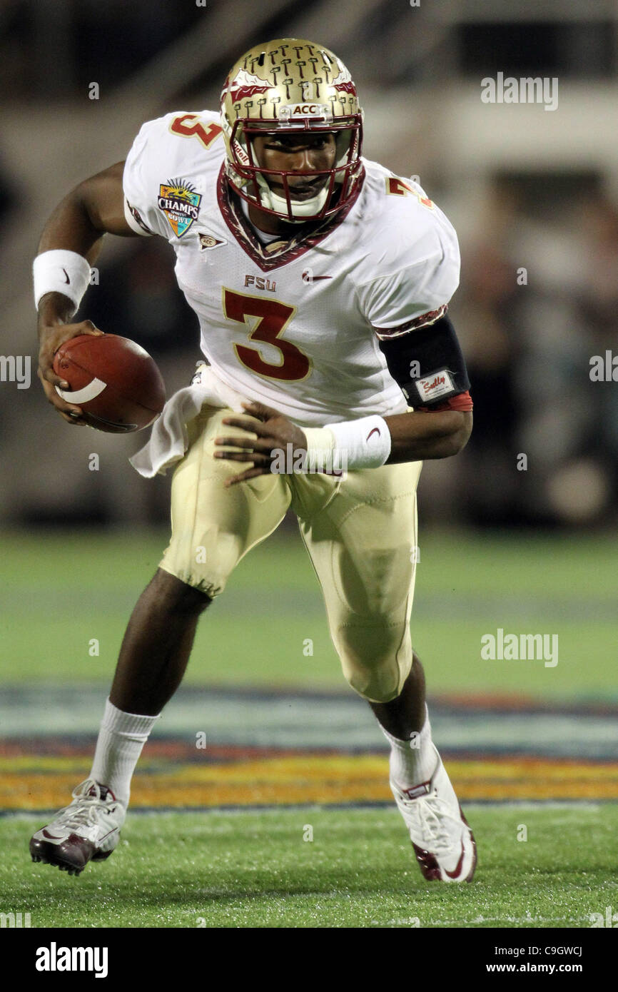 Champs bowl 2011 hi-res stock photography and images - Alamy