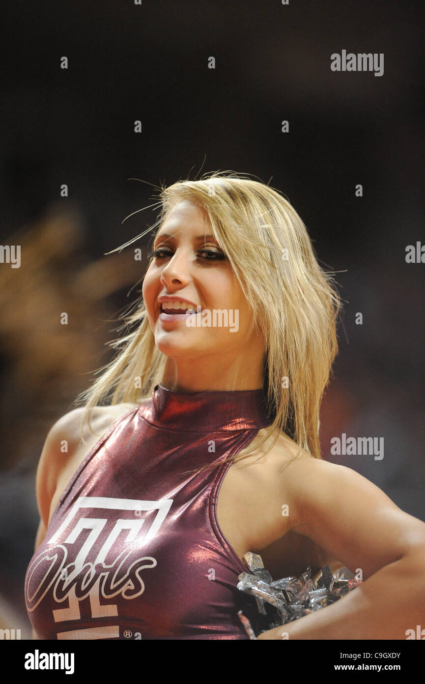 Dec. 28, 2011 - Philadelphia, Pennsylvania, U.S - A member of the ...