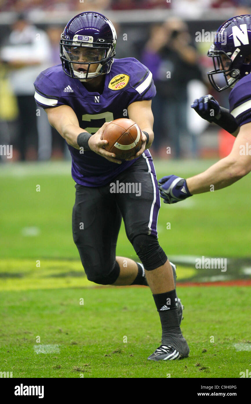 Dec. 31, 2011 - Houston, Texas, U.S - Northwestern Wildcats QB Kain ...
