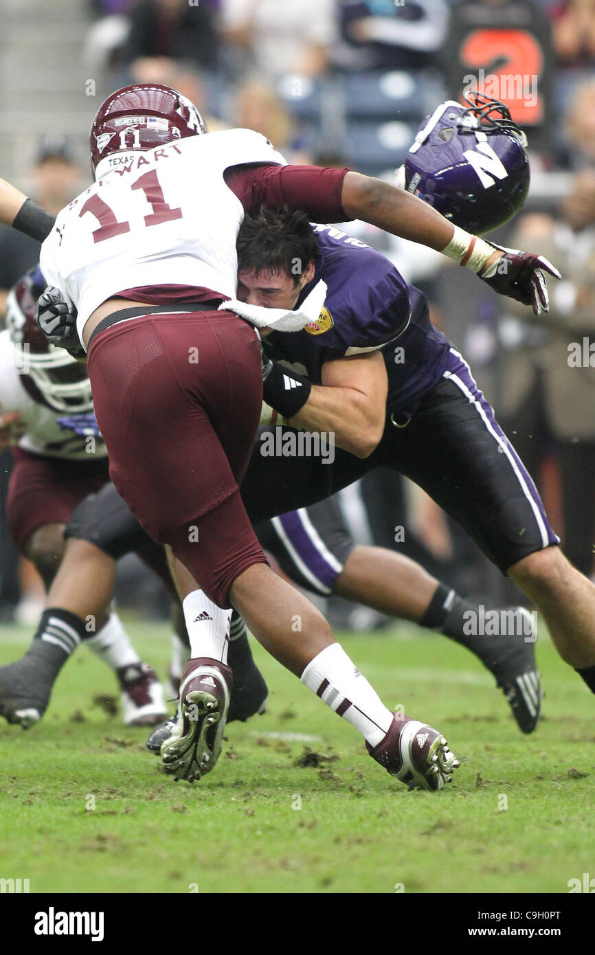 Northwestern wildcats helmet hi-res stock photography and images - Alamy