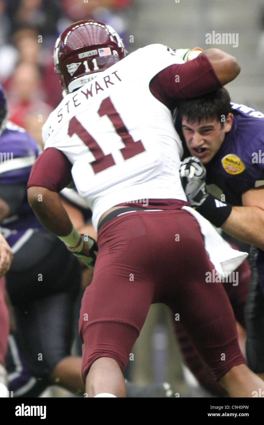 Northwestern wildcats helmet hi-res stock photography and images - Alamy