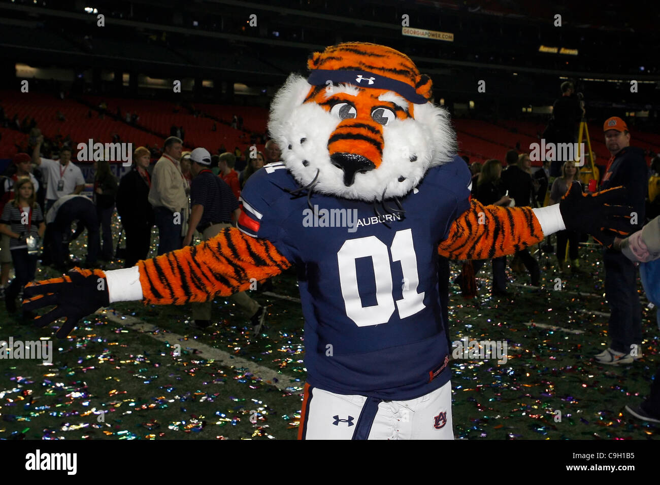 University Of Virginia Mascot Stock Photos & University Of Virginia ...