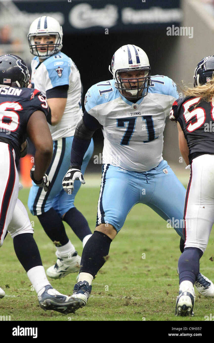 Jan. 1, 2012 - Houston, Texas, U.S - Tennessee Titans tackle Michael ...