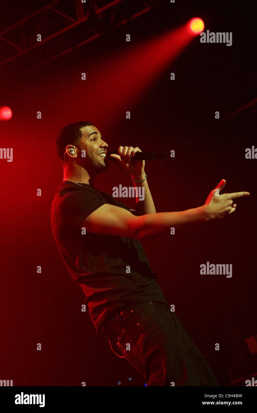Drake on stage for Drake New Year's Day Concert at The Joint, Hard Rock ...