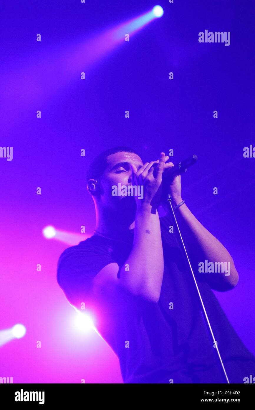 Drake on stage for Drake New Year's Day Concert at The Joint, Hard Rock ...
