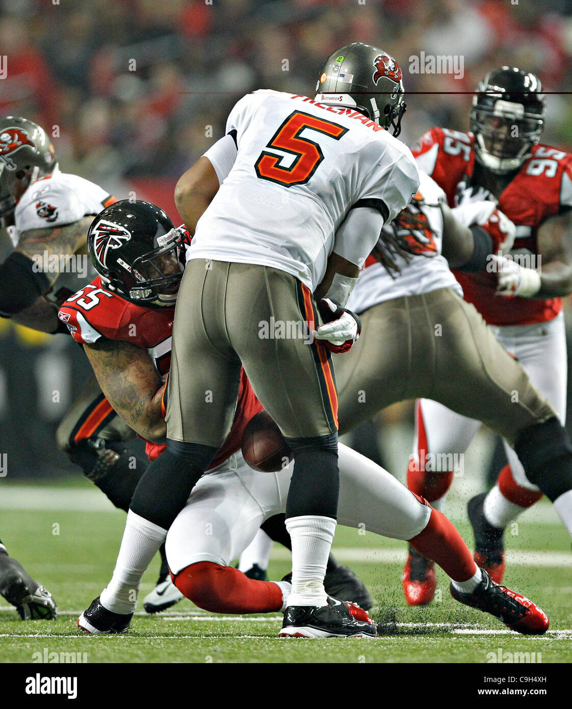 Jan. 1, 2012 - DANIEL WALLACE | Times.OT 343595 WALL Bucs 8 (01/01/2012 ...