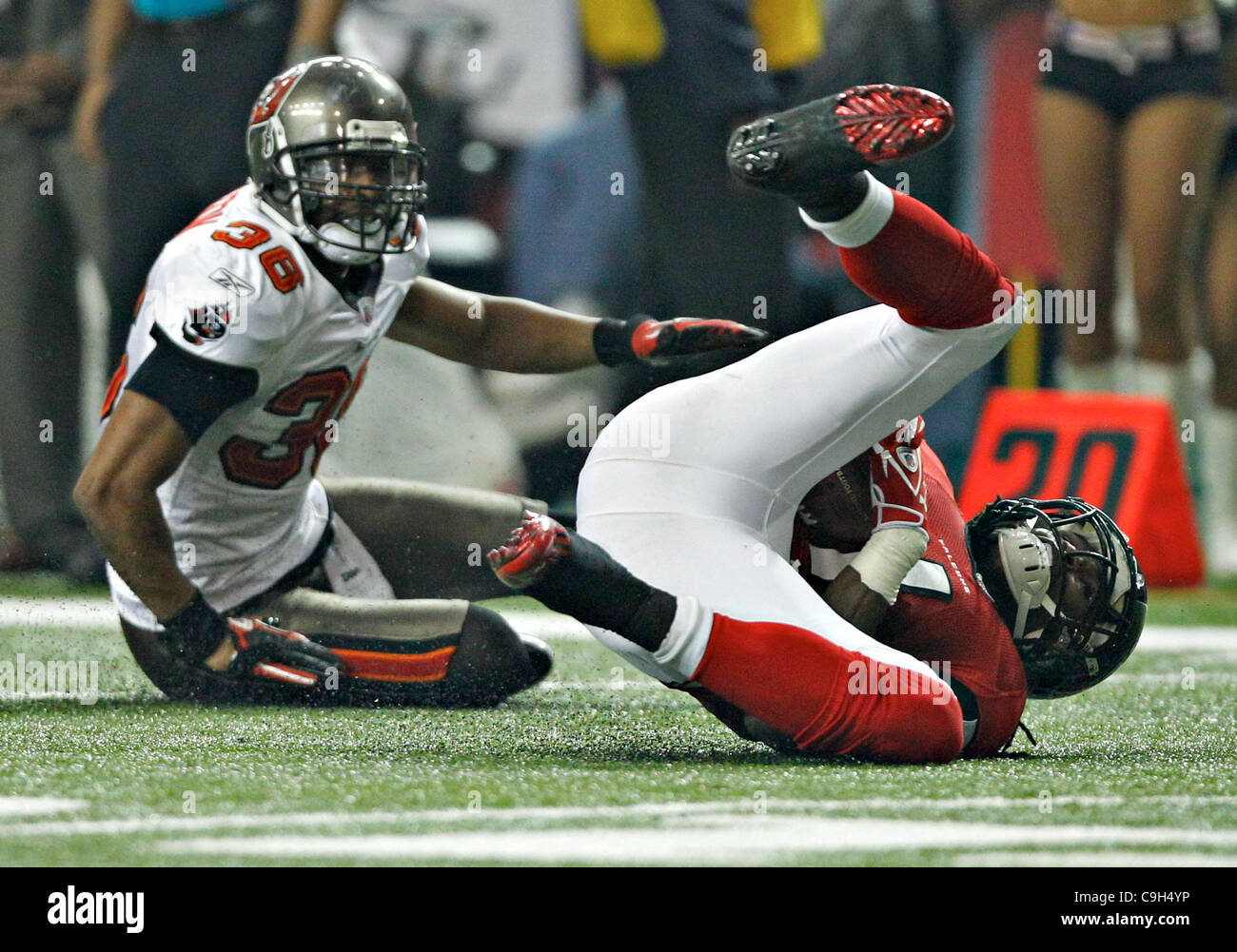Jan. 1, 2012 - DANIEL WALLACE | Times.OT 343595 WALL Bucs 38 (01/01 ...