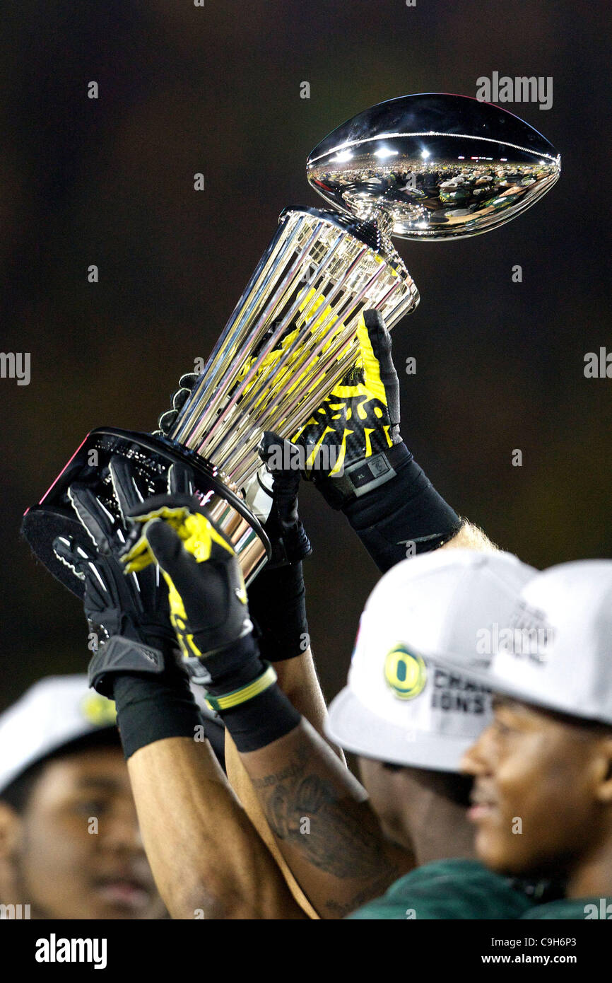 Big ten trophy hi-res stock photography and images - Alamy