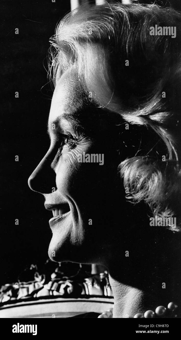 Dina merrill Black and White Stock Photos & Images - Alamy