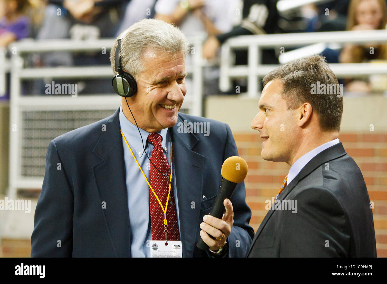 Mic jpg hi-res stock photography and images - Alamy