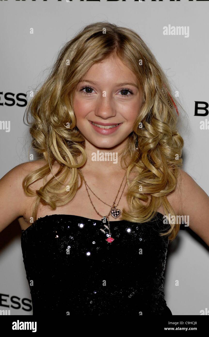 Madison Leisle at arrivals for BENEATH THE DARKNESS Premiere, The ...