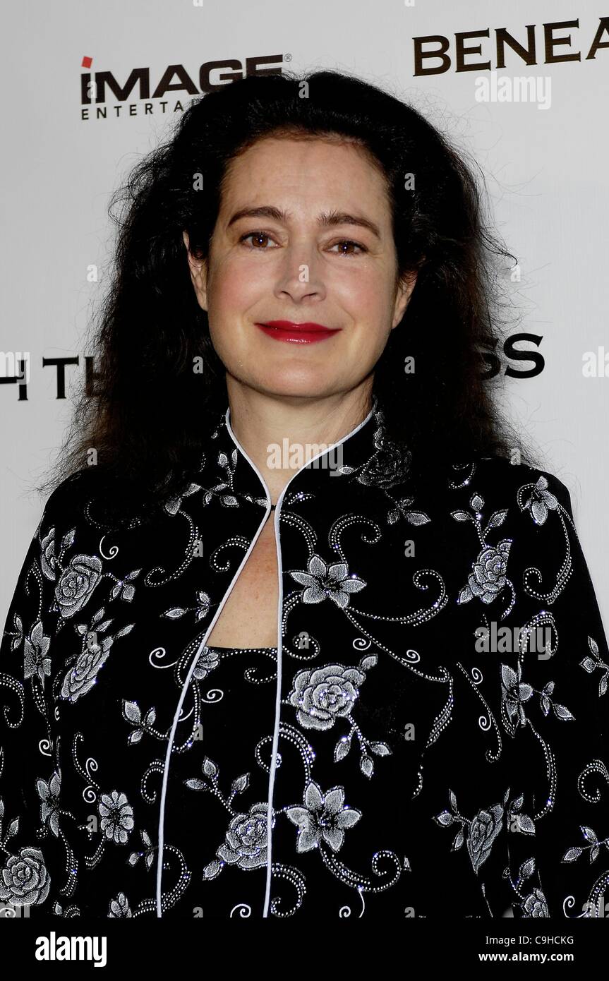 Sean Young at arrivals for BENEATH THE DARKNESS Premiere, The Egyptian ...