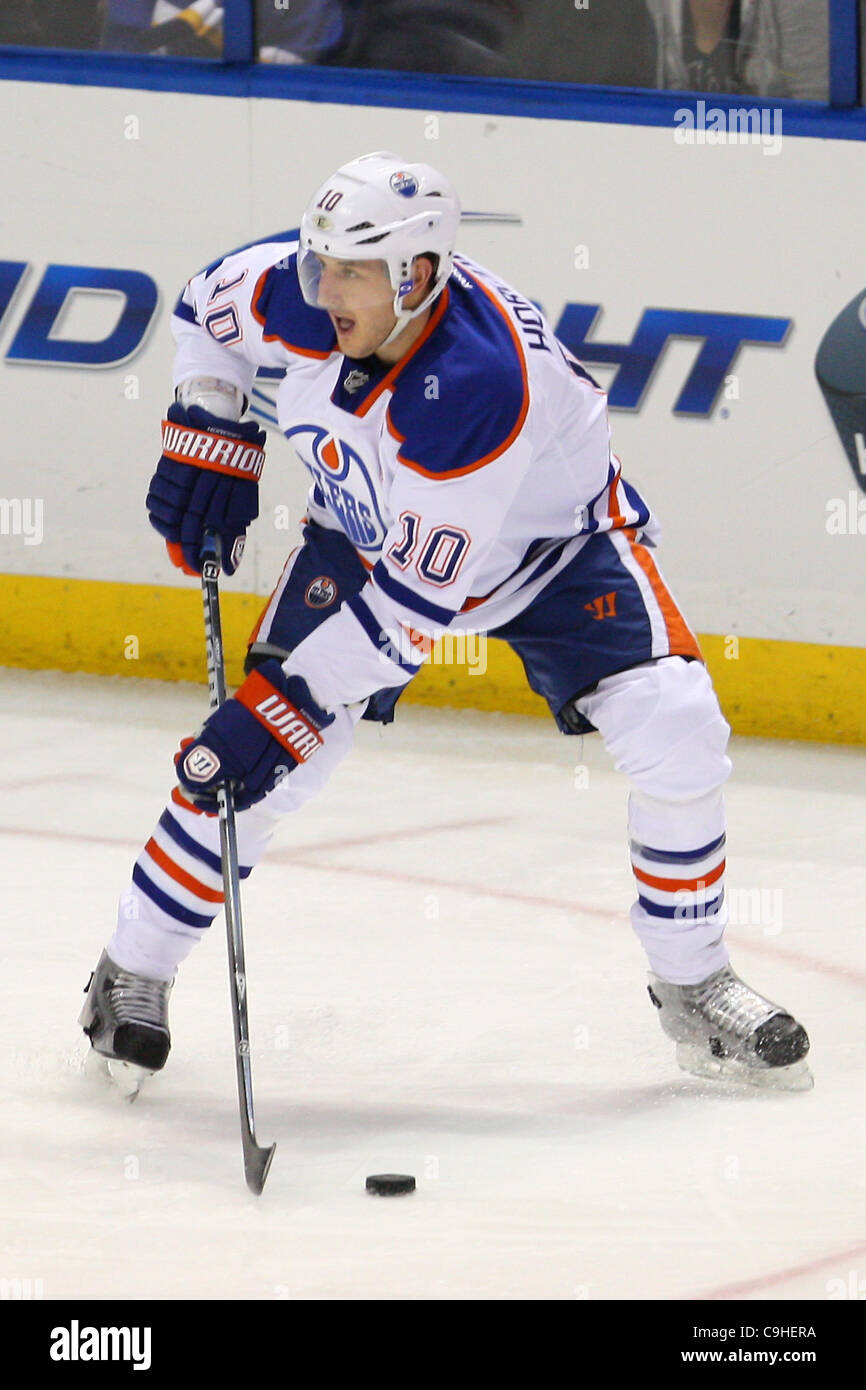 Jan. 5, 2012 - Saint Louis, Missouri, U.S - Edmonton Oilers center ...