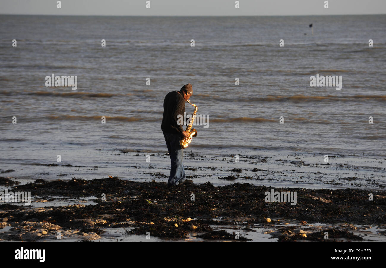 Sax and music hi-res stock photography and images - Alamy