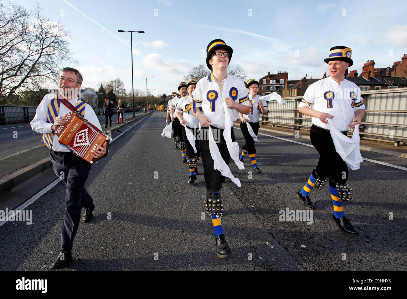 Hammersmith flyover hi-res stock photography and images - Alamy