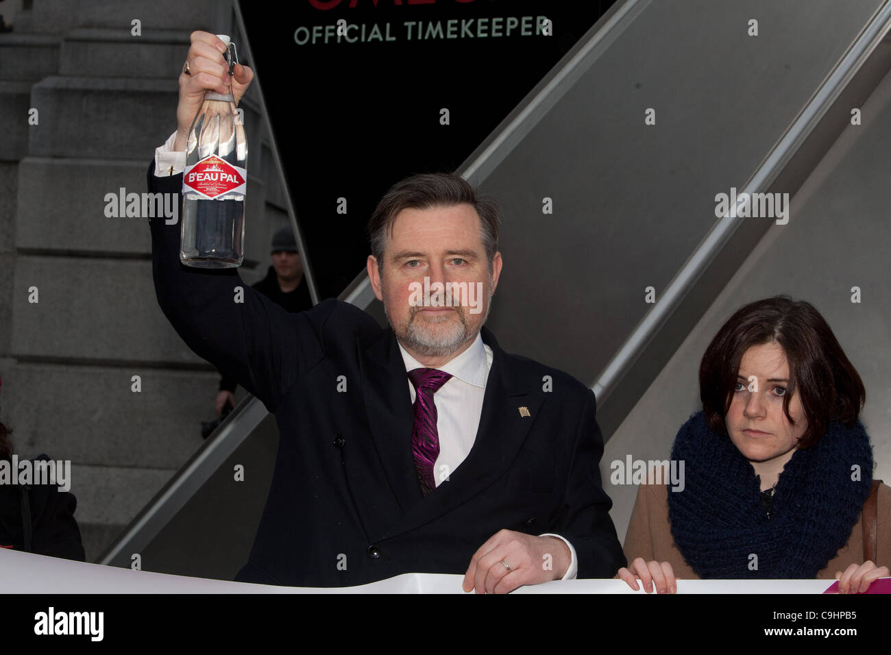 Seb coe 1984 olympics hi-res stock photography and images - Alamy