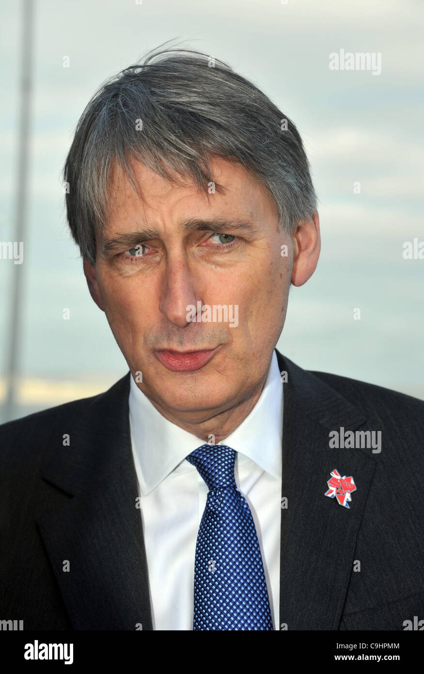 Minister for defence people hi-res stock photography and images - Alamy
