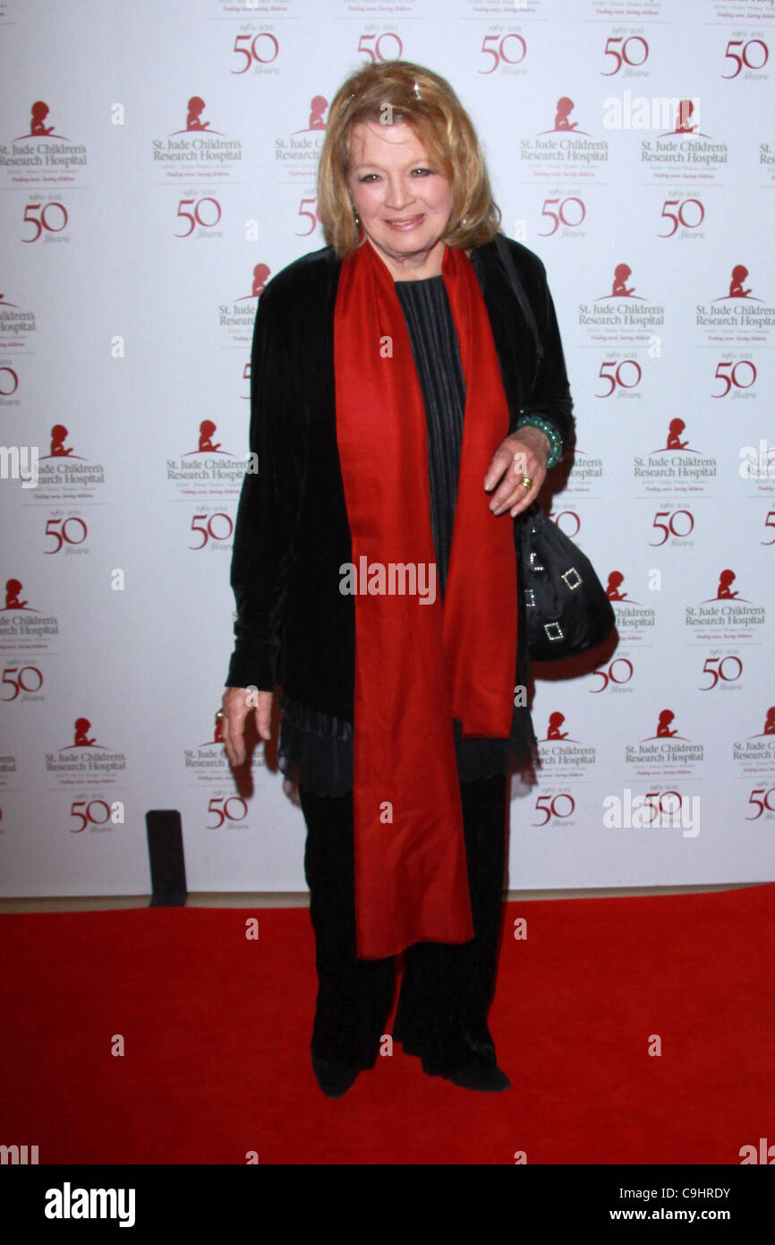 Jan. 7, 2012 - Los Angeles, California, U.S. - Angie Dickerson.50th ...