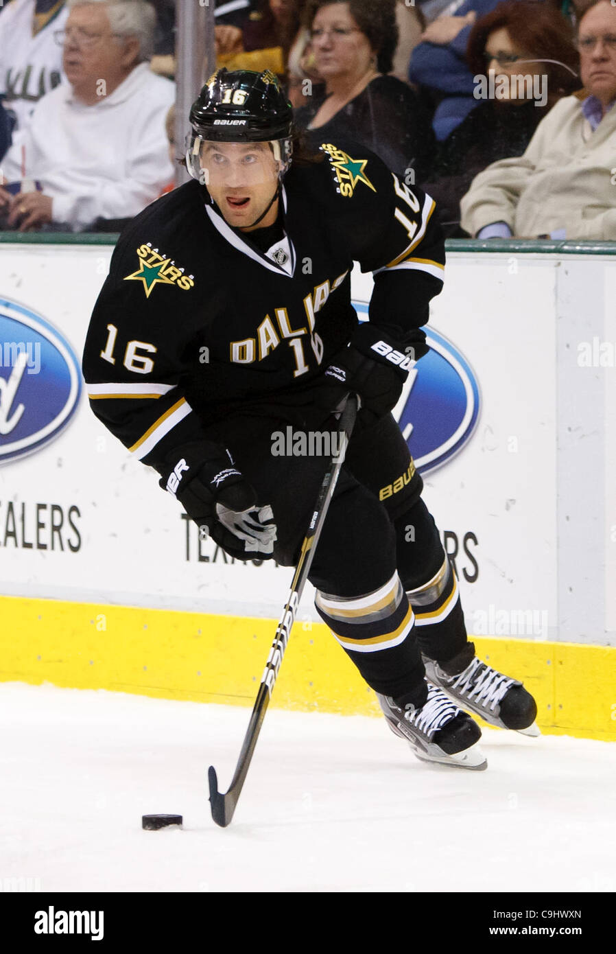 Edmonton oilers dallas stars hi-res stock photography and images - Alamy